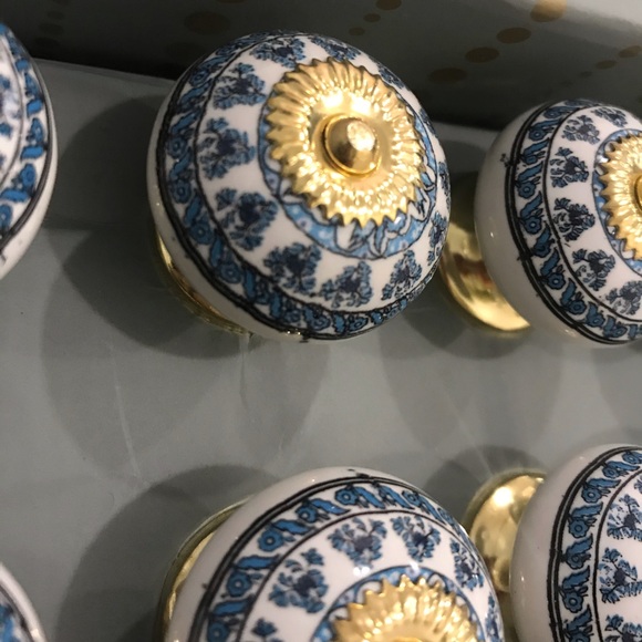 Casa Decor | Accents | Casa Decor Ceramic Drawer Knobs Set Of 2 New | Poshmark